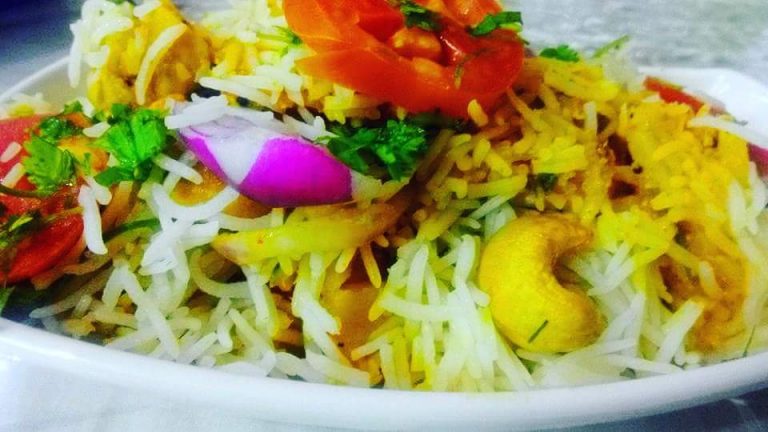 The Mouthwatering Rajasthani (Jodhpuri) Kabuli Rice! - Zayka Ka Tadka