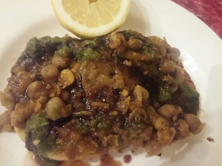 Leftover Chhole Bread Chaat - Zayka Ka Tadka