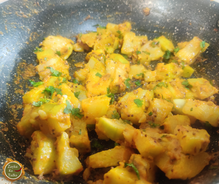 Besan Lauki Sabji - Zayka Ka Tadka