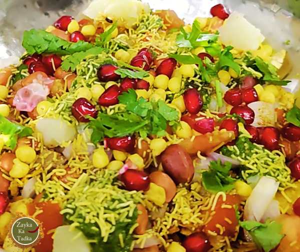 Khakhra Papad Chaat - Zayka Ka Tadka